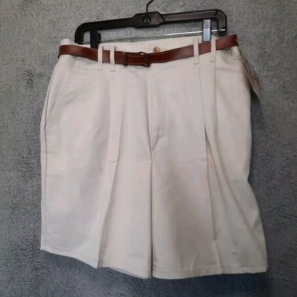 IMAN | Shorts | Vintage New Chic 9s Mom Shorts Size 8 Khaki Pleated ...
